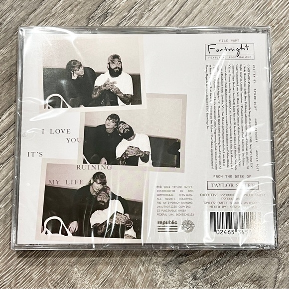 Taylor Swift | Other | Taylor Swift Fortnight Featuring Post Malone ...